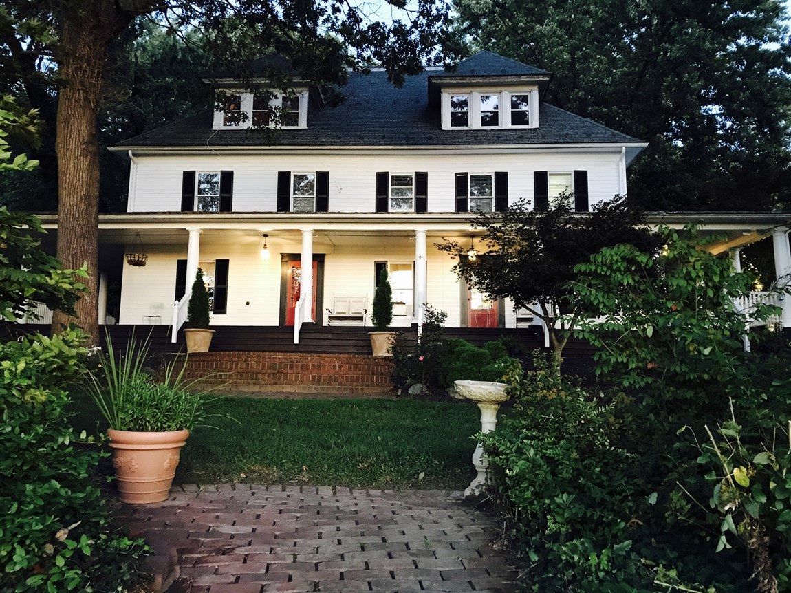 Seasons at Magnolia Manor | VisitMaryland.org